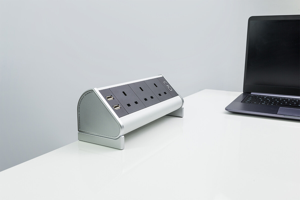 Table Top Socket | M&W